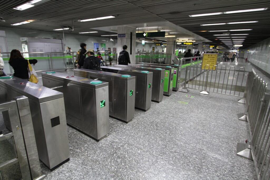 Shanghai Metro (414 Stations, 16 Lines) | Complete Guide